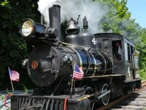 Our Collection | Maine Narrow Gauge Railroad Co. & Museum